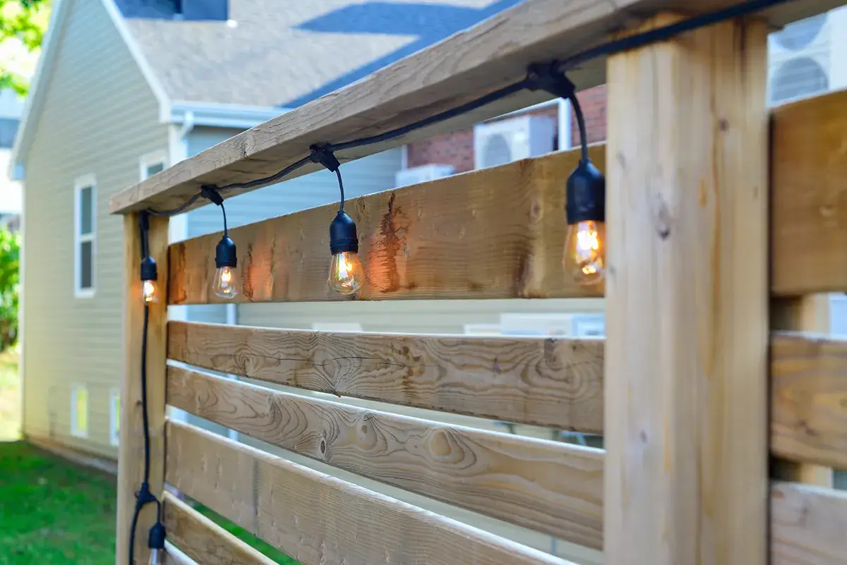 Incorporating Lighting into Your Fence